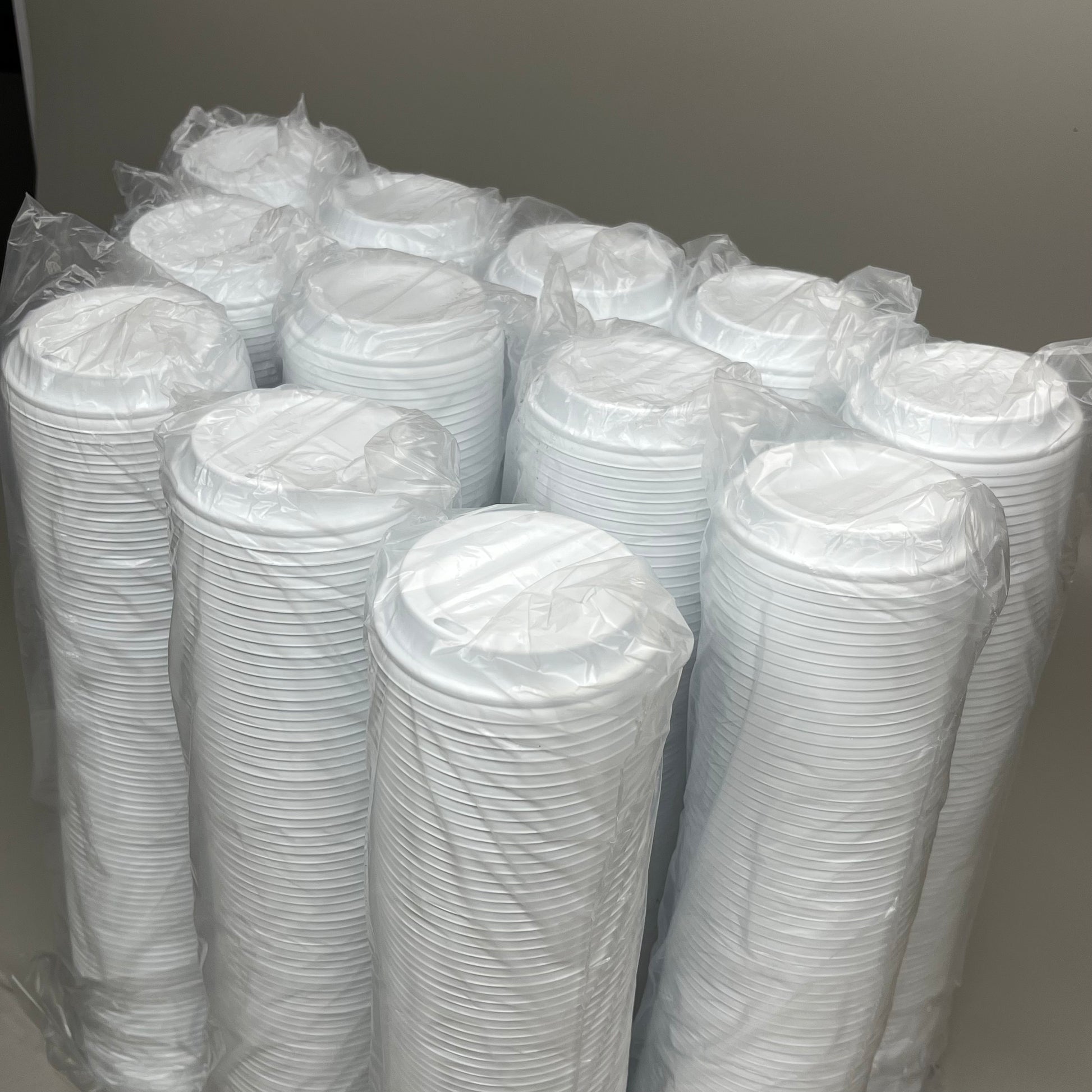 PACTIV EVERGREEN Strawless HOT Cup Lids 16-20 oz 1020 ct. – Odd Lots Market